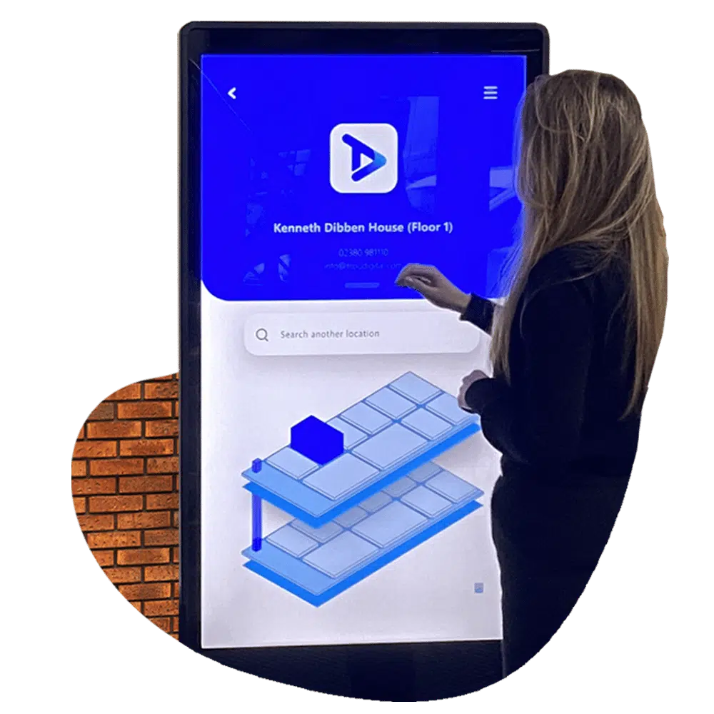What are the benefits of interactive digital signage?